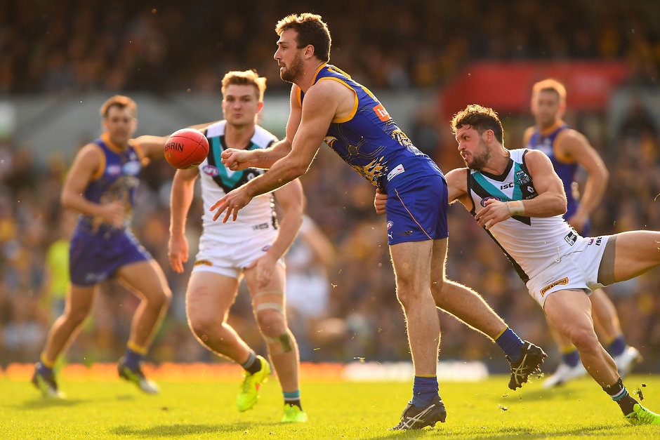 Opposition: Mackenzie grounded, Kennedy set to return