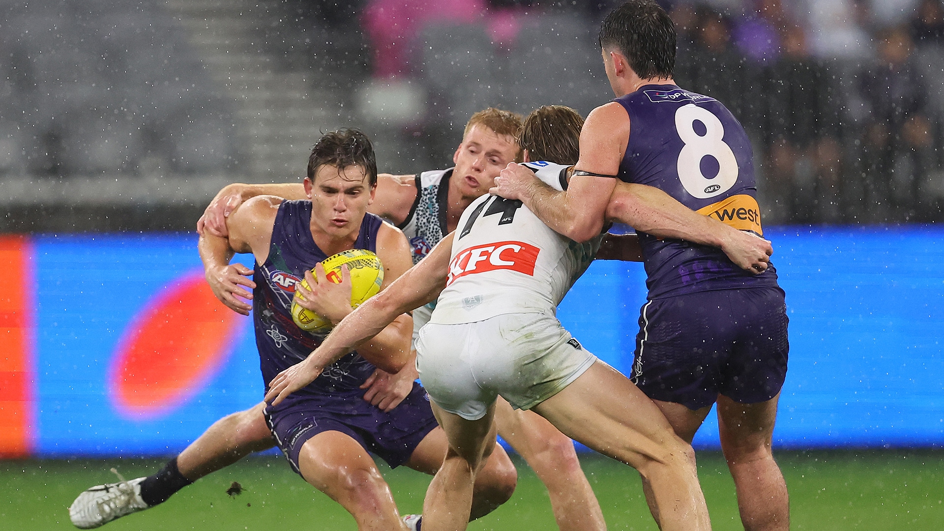 How midfield maestro Caleb Serong prepares for a tag