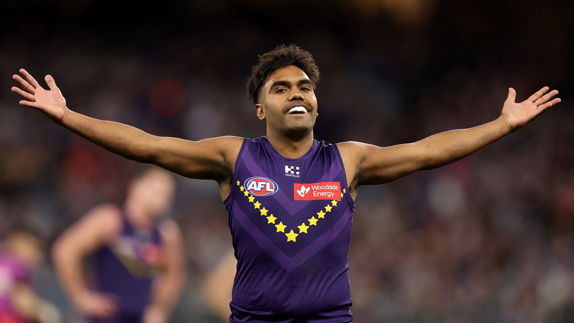 Freo turn it on late to snatch thriller over Saints