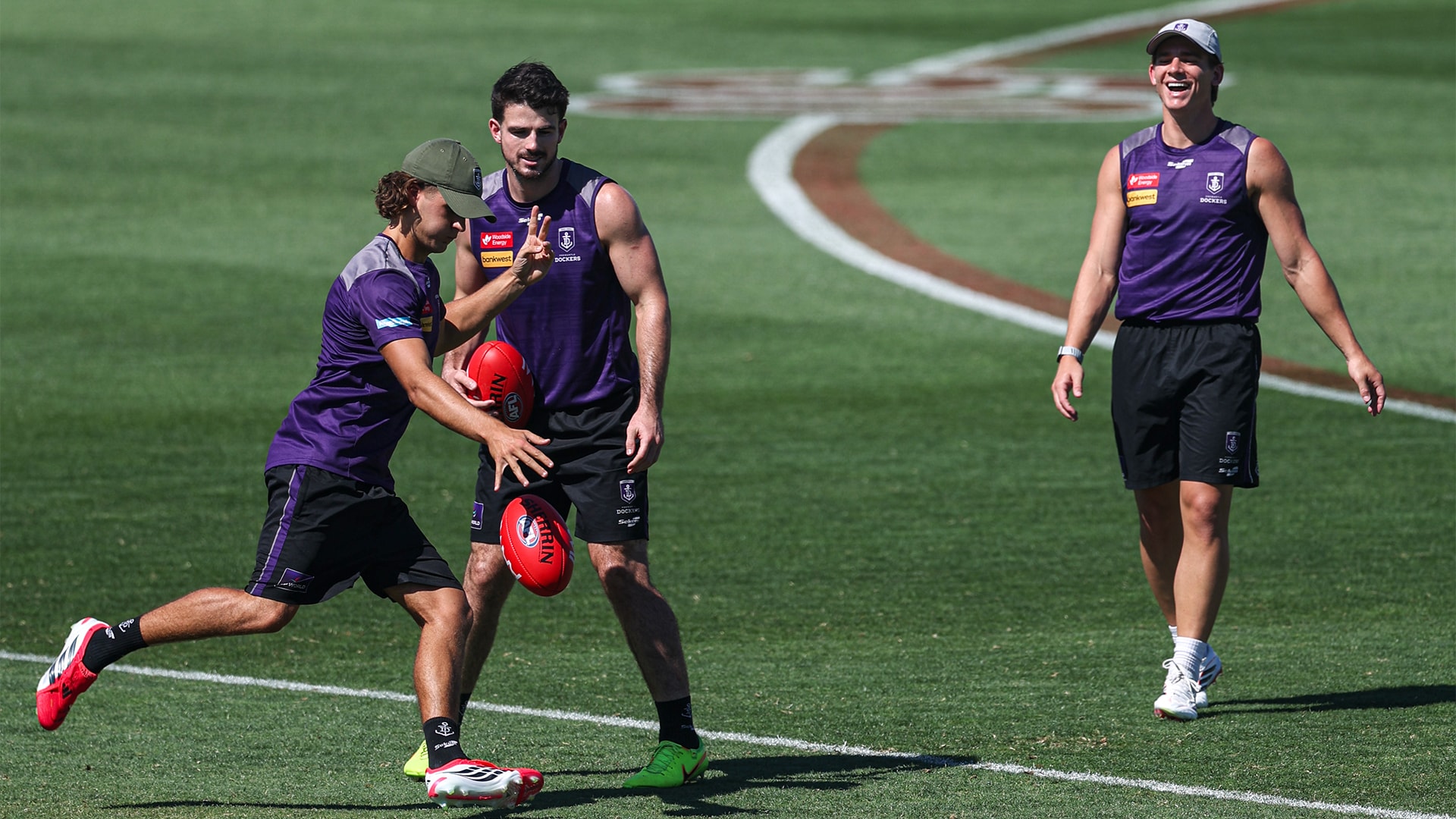 34 PHOTOS: Captain's Run 27 February