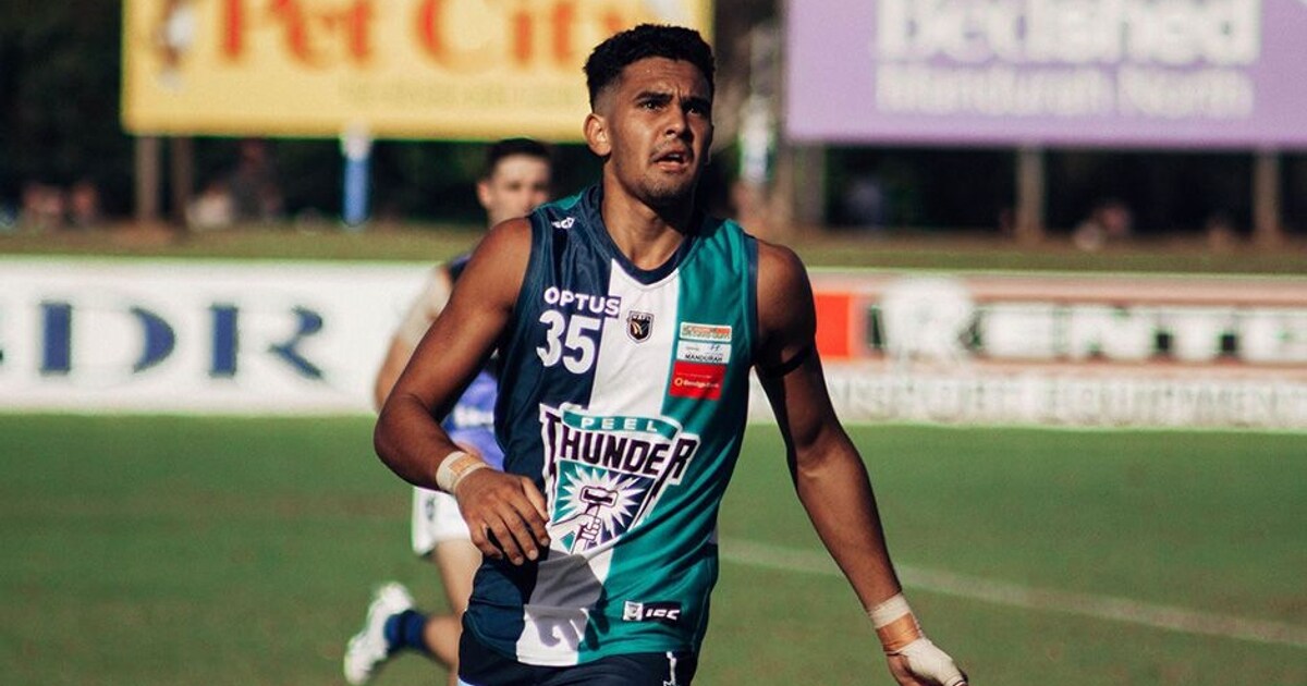 Freo players lining up for Peel - 21 June