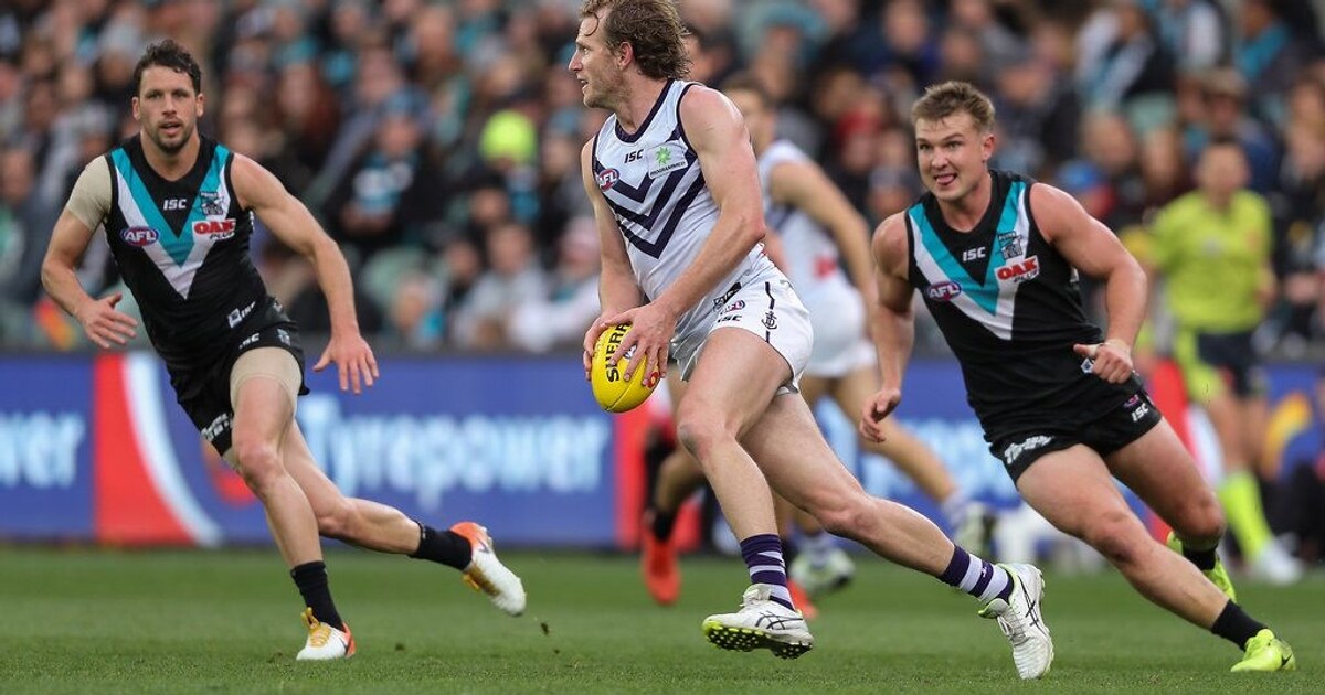 Freo downed in regular season finale