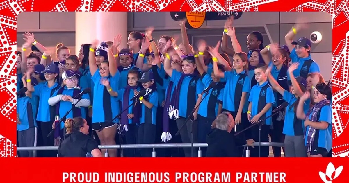 A special performance of Freo's club song in Nyoongar