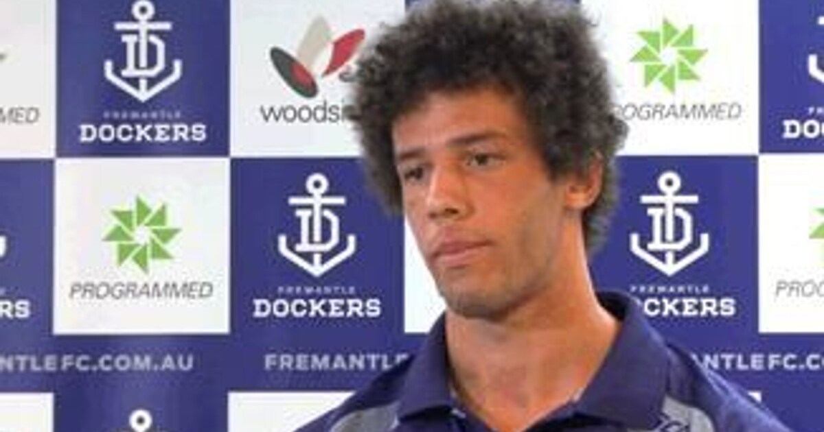 Zac Clarke extends contract