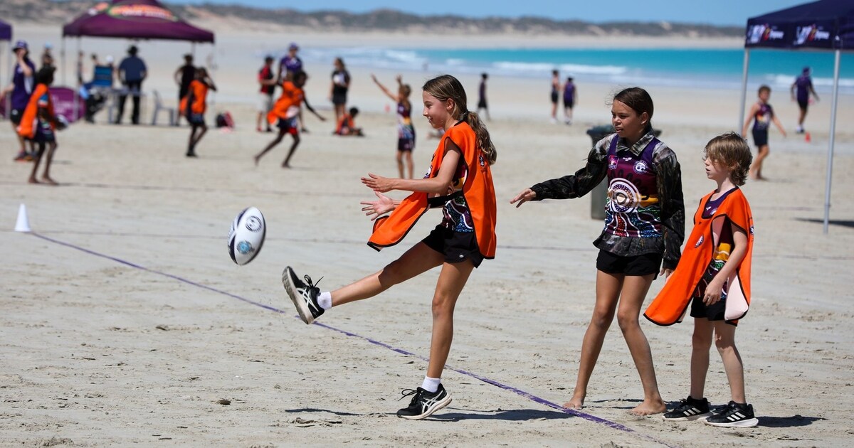 Gallery: Kimberley 9s on Cable Beach!