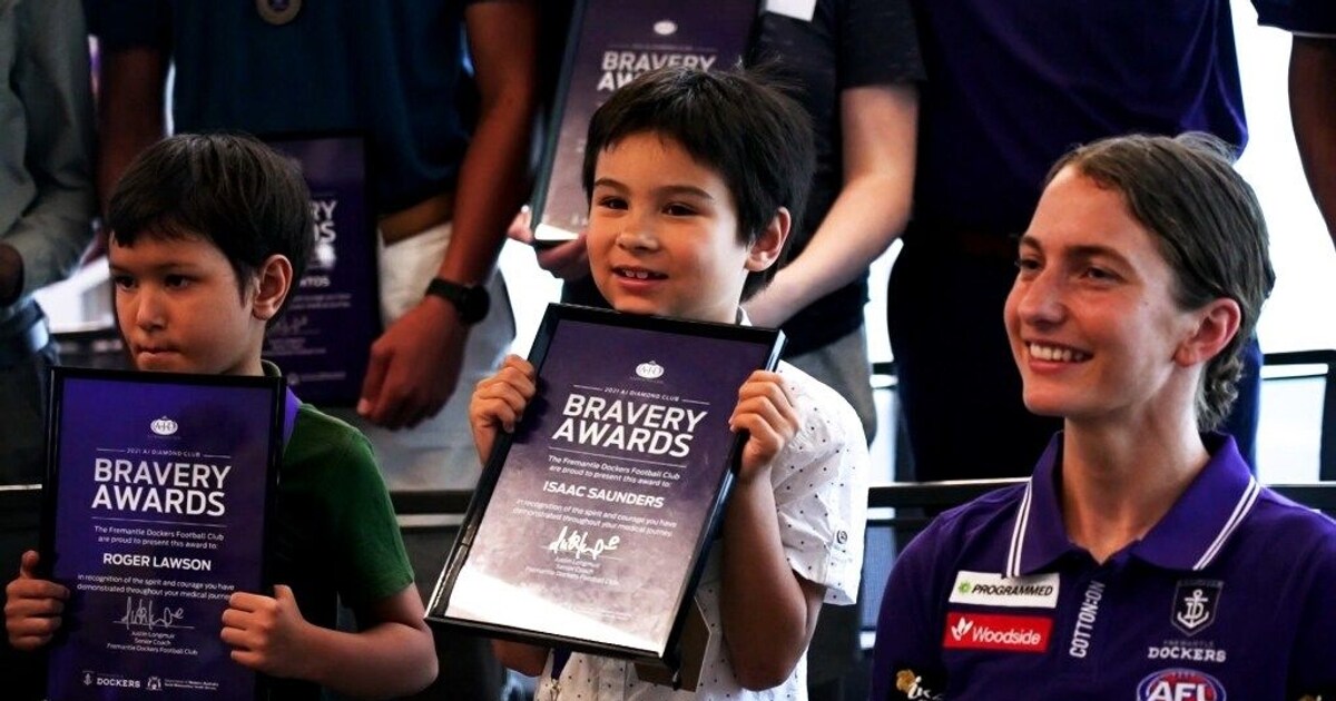 AJ Diamond Club Bravery Awards | 2021