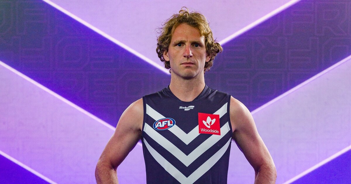 WATCH LIVE: David Mundy retirement media conference