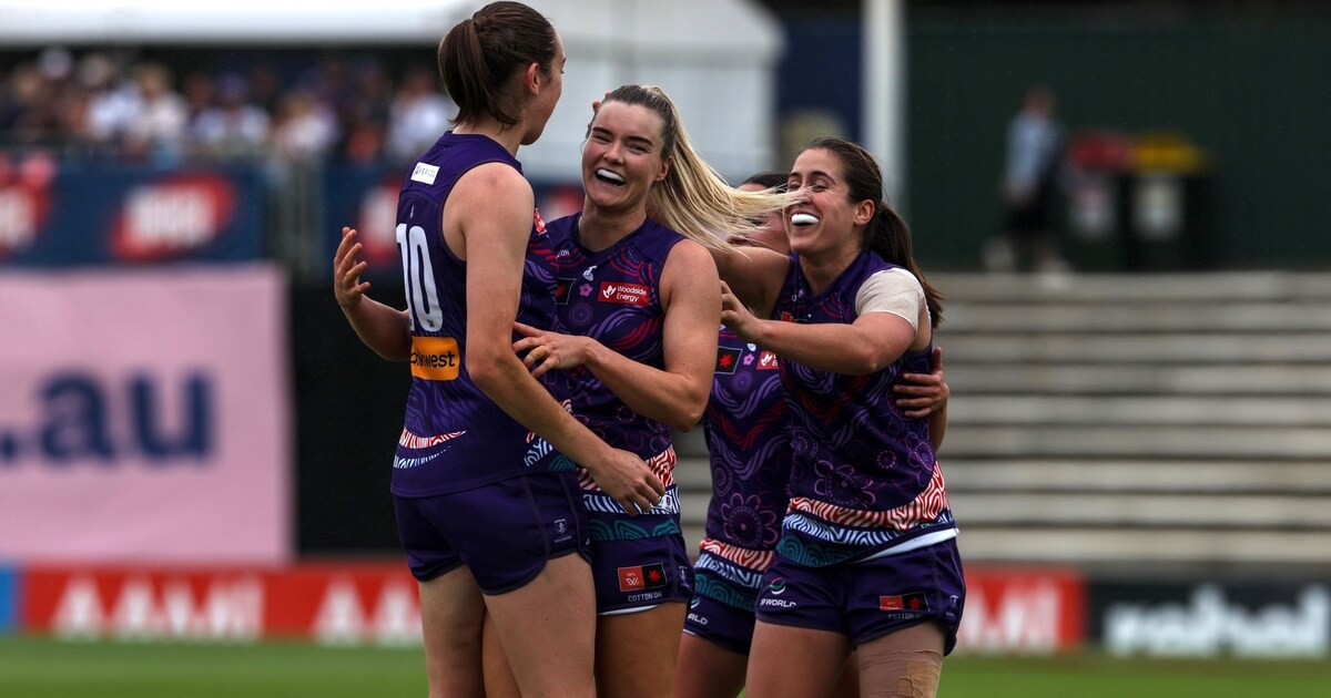 Walyalup end Saints' winning streak in commanding fashion