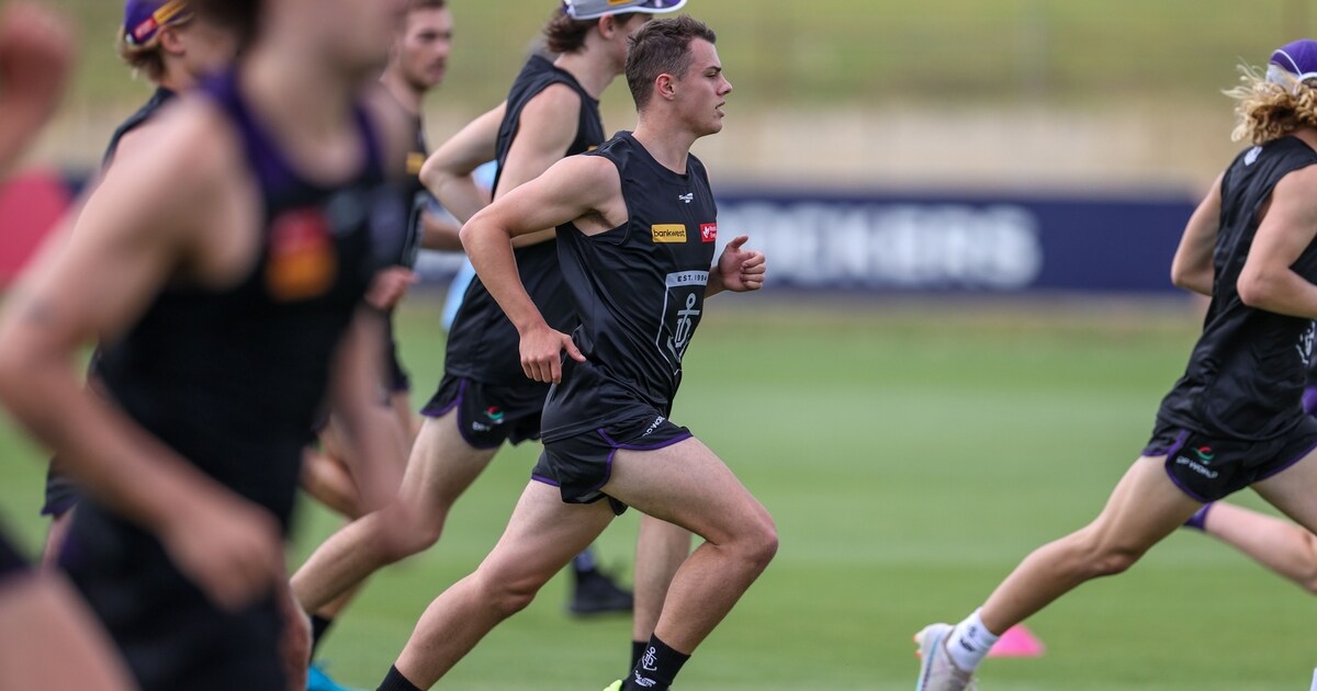 AFL Pre-Season Training: 27 November