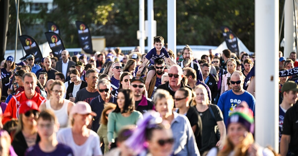 Purple Army raise record-breaking result for Purple Hands Foundation