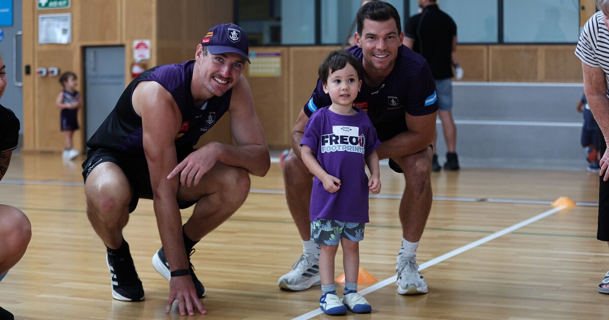 63 PHOTOS: Freo Footprints with Jaeger O'Meara and Brennan Cox!
