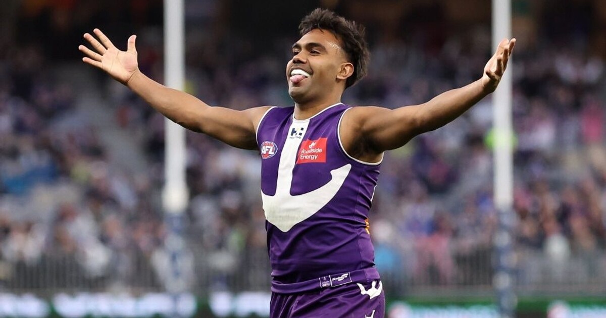 Dudley electrifies Freo faithful in mighty moment