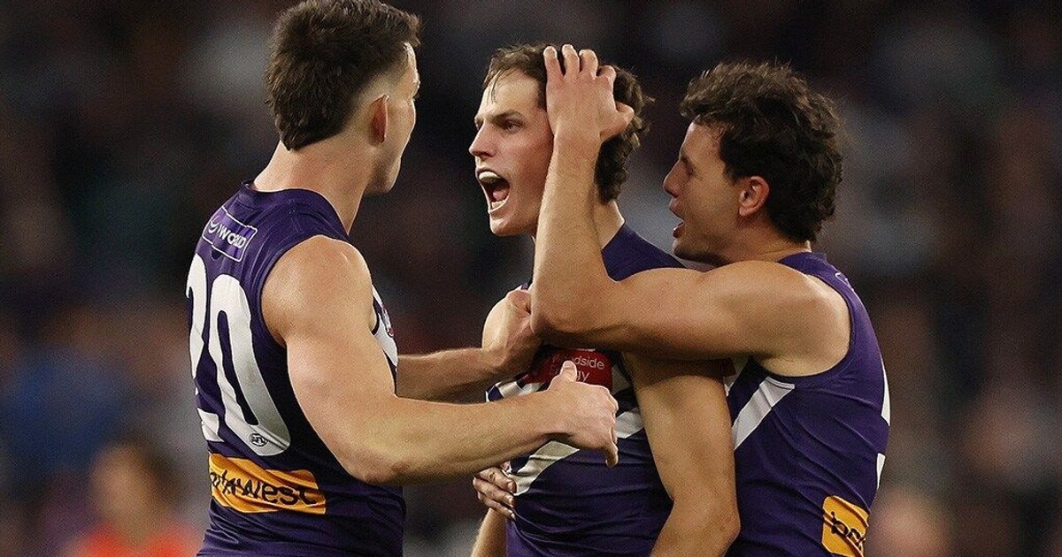 Classy Reid sets up Erasmus!